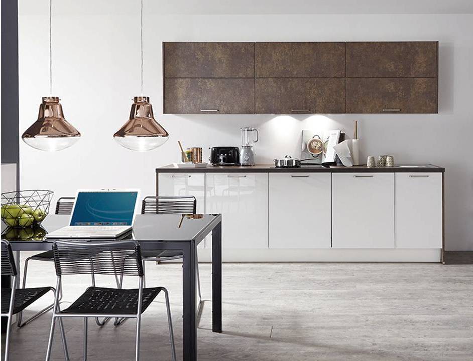 Gloss Kitchens